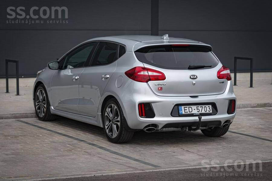 Kia Ceed 2018 in Riga, with an engine capacity of 1.60 L and mileage of 129 thousand km for 8750 €, photo 7 on AUTOMOTO.COM.LV