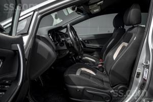 Kia Ceed 2018 in Riga, with an engine capacity of 1.60 L and mileage of 129 thousand km for 8750 €, photo 11 on AUTOMOTO.COM.LV