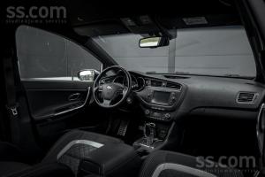Kia Ceed 2018 in Riga, with an engine capacity of 1.60 L and mileage of 129 thousand km for 8750 €, photo 17 on AUTOMOTO.COM.LV