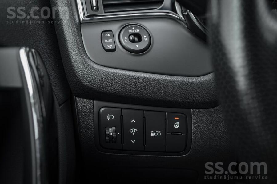 Kia Ceed 2018 in Riga, with an engine capacity of 1.60 L and mileage of 129 thousand km for 8750 €, photo 30 on AUTOMOTO.COM.LV