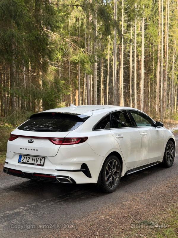 Kia Ceed 2019 in Viljandi, with an engine capacity of 1.60 L and mileage of 192 thousand km for 13300 €, photo 4 on AUTOMOTO.COM.LV