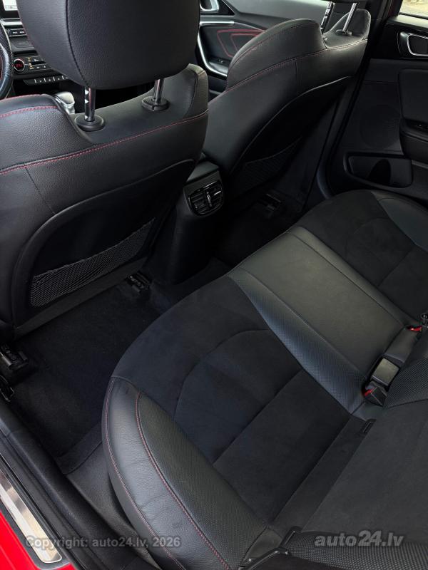 Kia Ceed 2019 in Saku, with an engine capacity of 1.60 L and mileage of 141 thousand km for 15900 €, photo 7 on AUTOMOTO.COM.LV