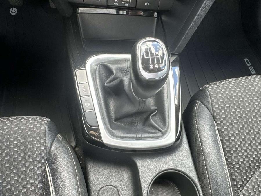 Kia Ceed 2019 Klaipėda, ar dzinēja tilpumu 1.00 L un nobraukumu 70 tūkst. km par 10991 €, foto 19 vietnē AUTOMOTO.COM.LV