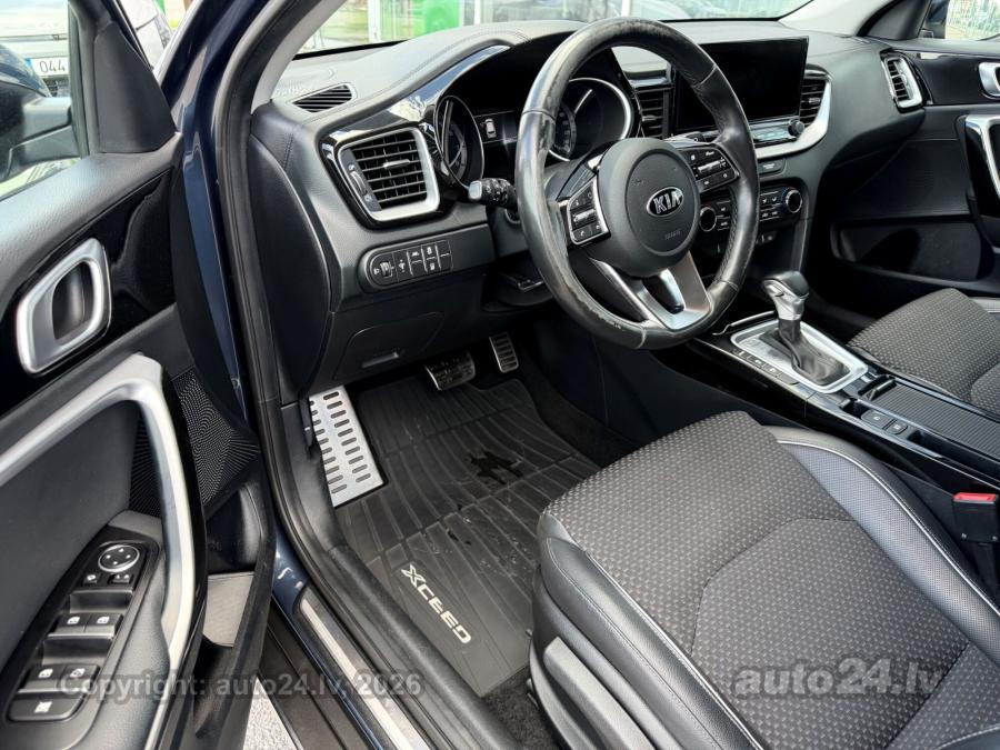 Kia Ceed 2020 in Tallinn, with an engine capacity of 1.60 L and mileage of 132 thousand km for 14900 €, photo 8 on AUTOMOTO.COM.LV