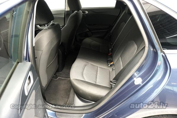 Kia Ceed 2020 Tallina, ar dzinēja tilpumu 1.40 L un nobraukumu 80 tūkst. km par 12600 €, foto 10 vietnē AUTOMOTO.COM.LV