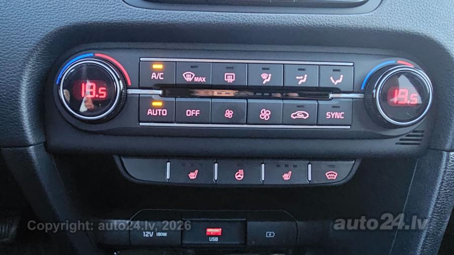 Kia Ceed 2021 in Tallinn, with an engine capacity of 1.50 L and mileage of 46 thousand km for 16450 €, photo 6 on AUTOMOTO.COM.LV