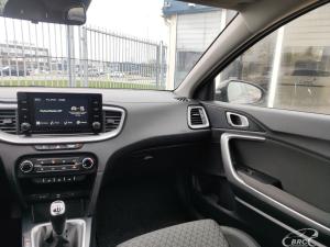 Kia Ceed 2021 in Klaipeda, with an engine capacity of 1.00 L and mileage of 272 thousand km for 8000 €, photo 5 on AUTOMOTO.COM.LV