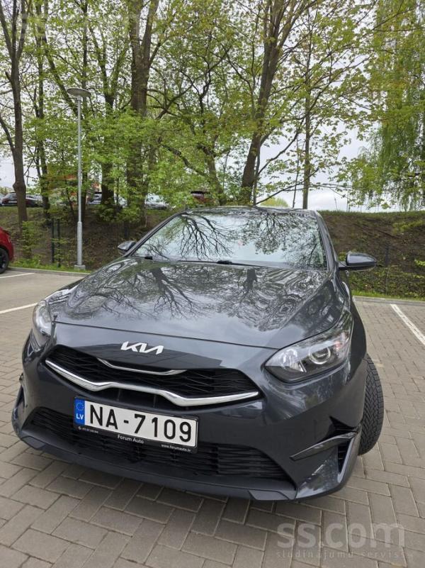 Kia Ceed 2021 Rīga, ar dzinēja tilpumu 1.50 L un nobraukumu 43 tūkst. km par 14500 €, foto 1 vietnē AUTOMOTO.COM.LV