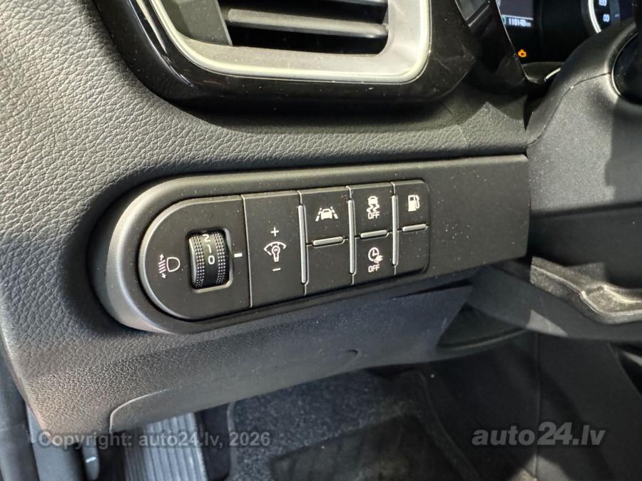 Kia Ceed 2021 in Tallinn, with an engine capacity of 1.60 L and mileage of 110 thousand km for 17500 €, photo 12 on AUTOMOTO.COM.LV