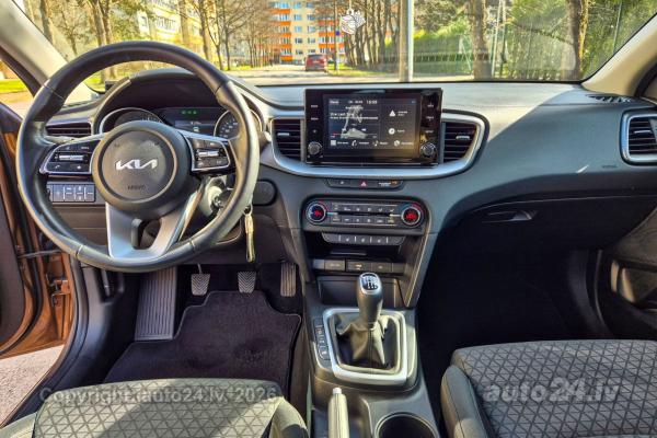 Kia Ceed 2022 Tallina, ar dzinēja tilpumu 1.00 L un nobraukumu 18 tūkst. km par 15700 €, foto 9 vietnē AUTOMOTO.COM.LV