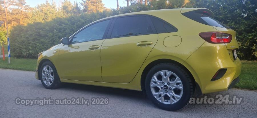 Kia Ceed 2022 in Tallinn, with an engine capacity of 1.00 L and mileage of 19 thousand km for 13800 €, photo 12 on AUTOMOTO.COM.LV