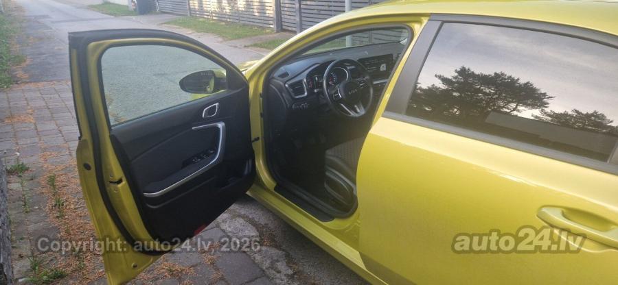 Kia Ceed 2022 in Tallinn, with an engine capacity of 1.00 L and mileage of 19 thousand km for 13800 €, photo 16 on AUTOMOTO.COM.LV