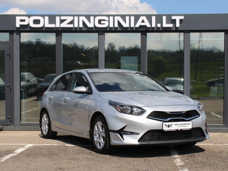 Kia Ceed 2022 in Vilnius, with an engine capacity of 1.50 L and mileage of 119 thousand km for 11500 €, photo 3 on AUTOMOTO.COM.LV