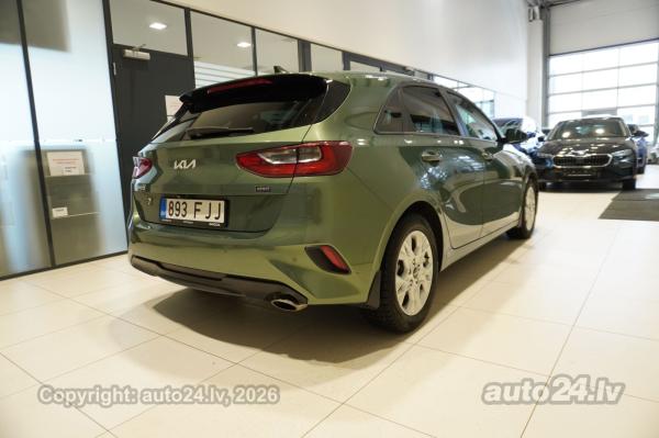 Kia Ceed 2023 Tallina, ar dzinēja tilpumu 1.50 L un nobraukumu 60 tūkst. km par 19900 €, foto 3 vietnē AUTOMOTO.COM.LV