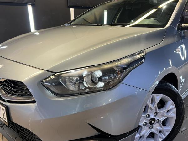 Kia Ceed 2023 Viļņa, ar dzinēja tilpumu 1.50 L un nobraukumu 89 tūkst. km par 15500 €, foto 5 vietnē AUTOMOTO.COM.LV