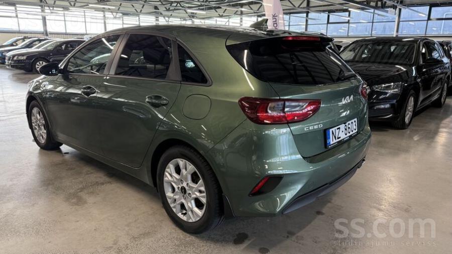 Kia Ceed 2024 in Riga, with an engine capacity of 1.40 L and mileage of 39 thousand km for 18500 €, photo 4 on AUTOMOTO.COM.LV