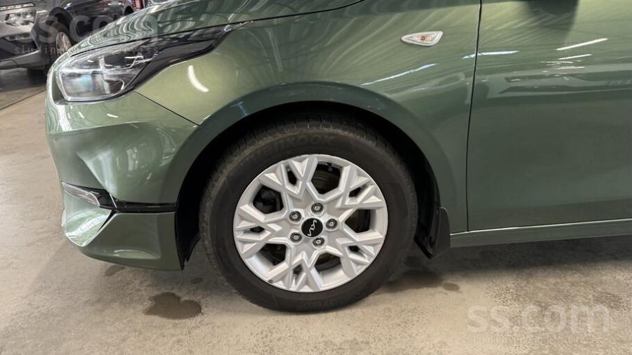 Kia Ceed 2024 in Riga, with an engine capacity of 1.40 L and mileage of 39 thousand km for 18500 €, photo 8 on AUTOMOTO.COM.LV