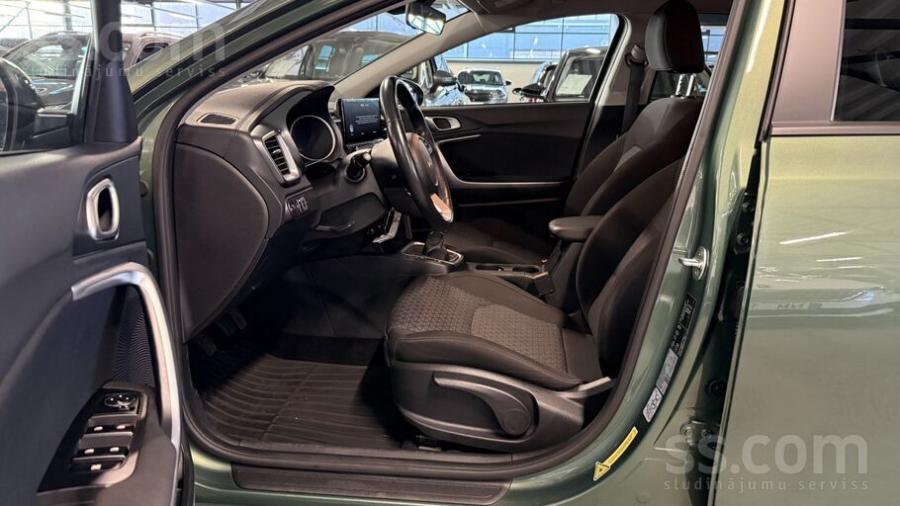 Kia Ceed 2024 in Riga, with an engine capacity of 1.40 L and mileage of 39 thousand km for 18500 €, photo 11 on AUTOMOTO.COM.LV