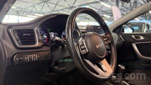 Kia Ceed 2024 in Riga, with an engine capacity of 1.40 L and mileage of 39 thousand km for 18500 €, photo 18 on AUTOMOTO.COM.LV