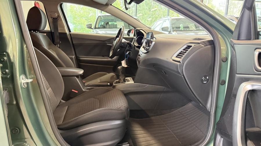 Kia Ceed 2025 Rīga, ar dzinēja tilpumu 1.50 L un nobraukumu 41 tūkst. km par 18500 €, foto 16 vietnē AUTOMOTO.COM.LV