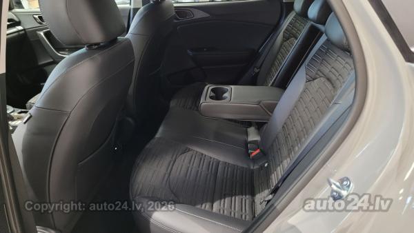 Kia Ceed 2026 in Parnu, with an engine capacity of 1.60 L and mileage of 0 thousand km for 31458 €, photo 10 on AUTOMOTO.COM.LV