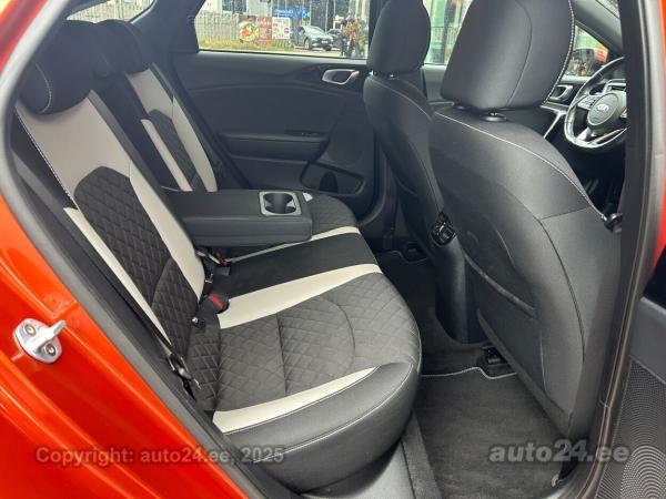 Orange Kia Ceed 2019 in Tallinn, with an engine capacity of 1.40 L and mileage of 73 thousand km for 16500 €, photo 11 on AUTOMOTO.COM.LV