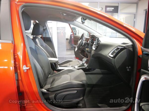 Orange Kia Ceed 2021 in Tallinn, with an engine capacity of 1.50 L and mileage of 65 thousand km for 17500 €, photo 7 on AUTOMOTO.COM.LV