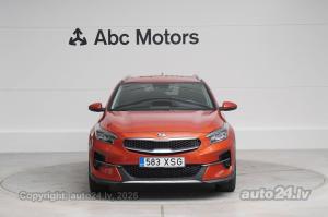 Orange Kia Ceed 2021 in Tallinn, with an engine capacity of 1.50 L and mileage of 68 thousand km for 19490 €, photo 3 on AUTOMOTO.COM.LV