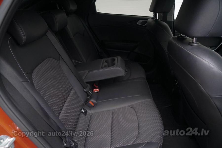 Orange Kia Ceed 2021 in Tallinn, with an engine capacity of 1.50 L and mileage of 68 thousand km for 19490 €, photo 13 on AUTOMOTO.COM.LV