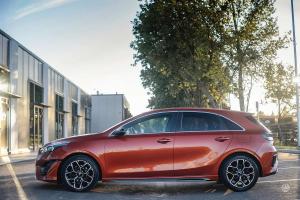 Oranžs Kia Ceed 2023 Viļņa, ar dzinēja tilpumu 1.48 L un nobraukumu 136 tūkst. km par 17700 €, foto 6 vietnē AUTOMOTO.COM.LV