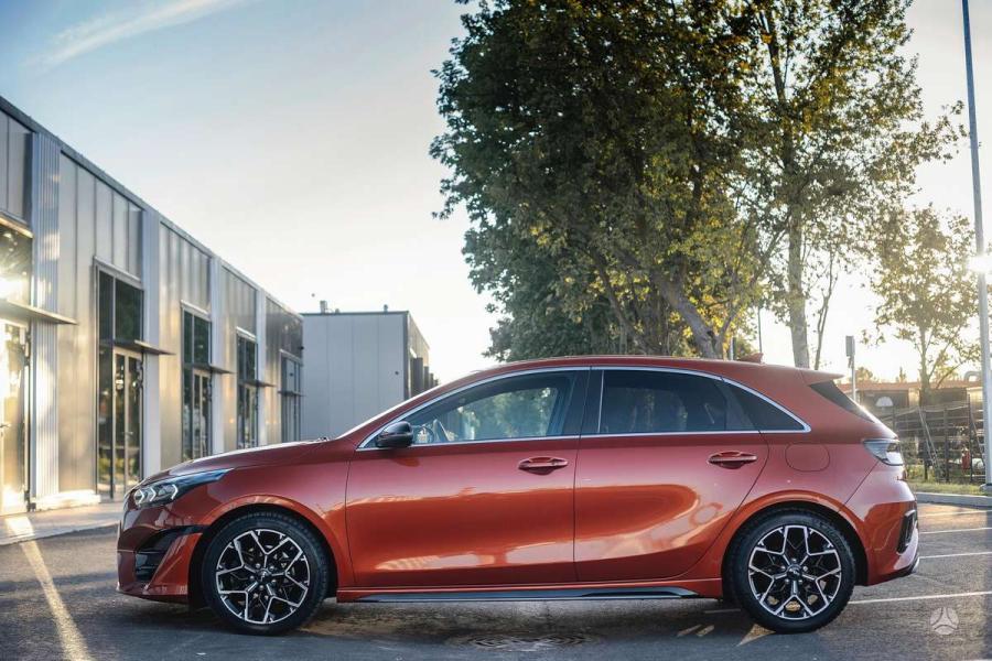 Oranžs Kia Ceed 2023 Viļņa, ar dzinēja tilpumu 1.48 L un nobraukumu 136 tūkst. km par 17700 €, foto 6 vietnē AUTOMOTO.COM.LV