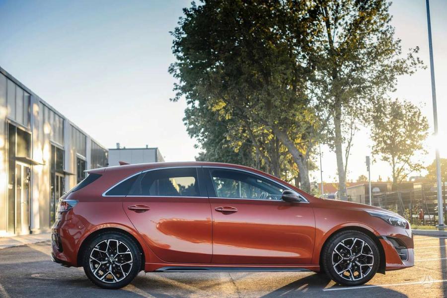 Oranžs Kia Ceed 2023 Viļņa, ar dzinēja tilpumu 1.48 L un nobraukumu 136 tūkst. km par 17700 €, foto 7 vietnē AUTOMOTO.COM.LV