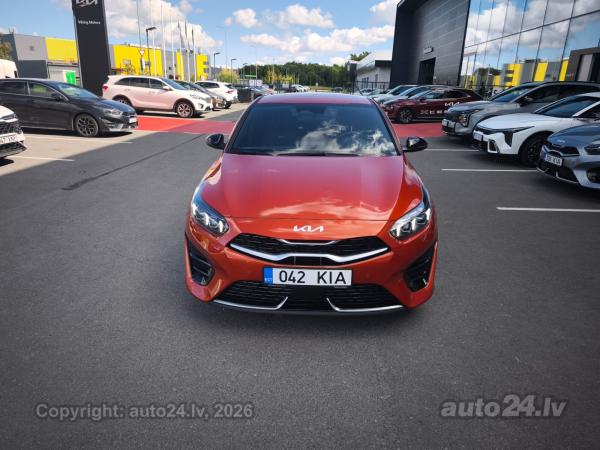 Oranžs Kia Ceed 2025 Tallina, ar dzinēja tilpumu 1.50 L un nobraukumu 25 tūkst. km par 29900 €, foto 2 vietnē AUTOMOTO.COM.LV