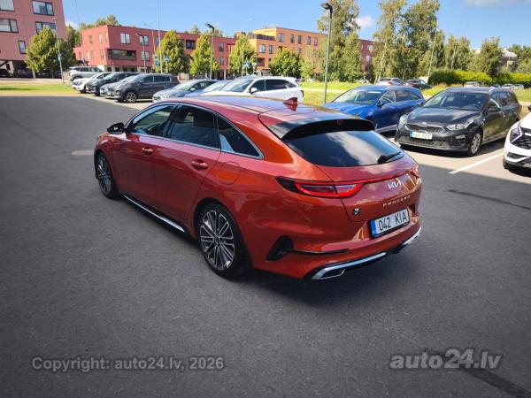 Oranžs Kia Ceed 2025 Tallina, ar dzinēja tilpumu 1.50 L un nobraukumu 25 tūkst. km par 29900 €, foto 4 vietnē AUTOMOTO.COM.LV
