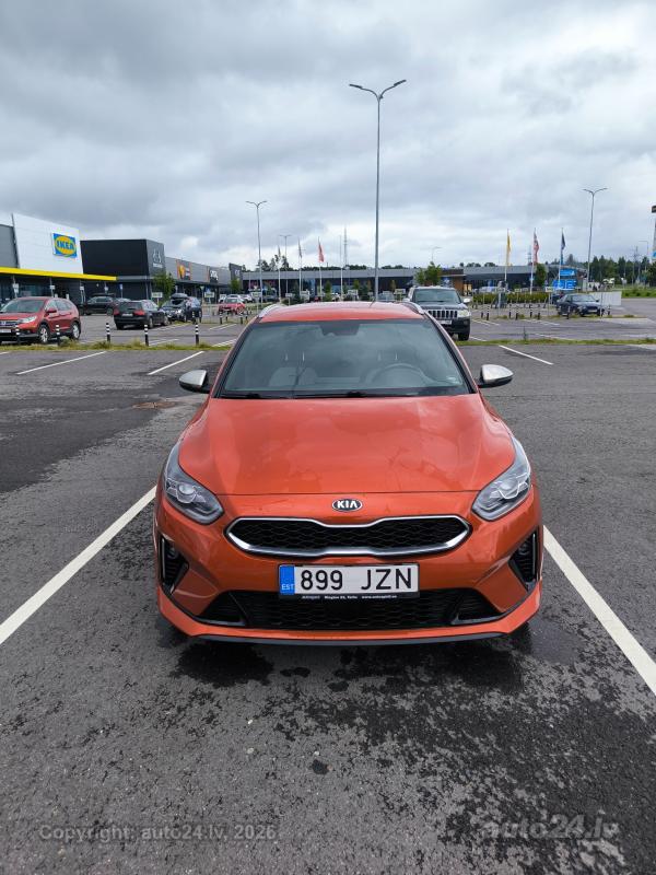 Orange Kia Ceed 2020 in Tartu, with an engine capacity of 1.40 L and mileage of 102 thousand km for 15900 €, photo 9 on AUTOMOTO.COM.LV