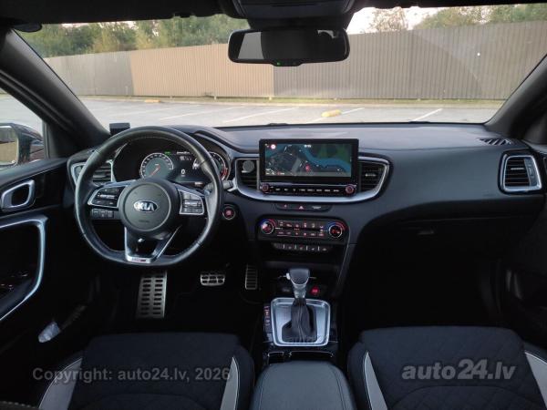 Orange Kia Ceed 2020 in Tartu, with an engine capacity of 1.40 L and mileage of 102 thousand km for 15900 €, photo 10 on AUTOMOTO.COM.LV