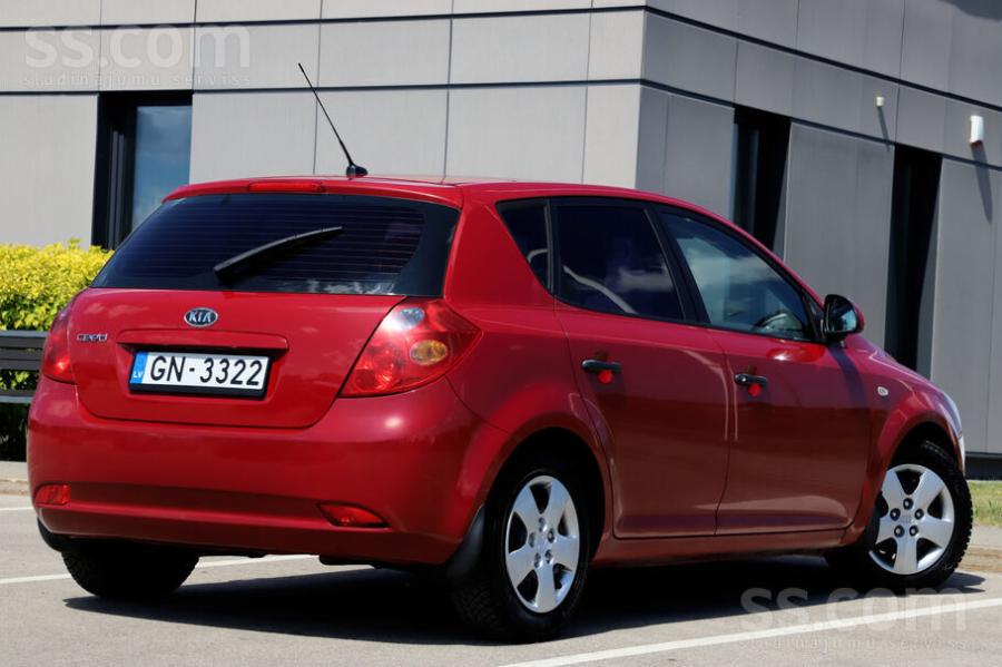 Sarkans Kia Ceed 2007 Tukums, ar dzinēja tilpumu 1.40 L un nobraukumu 269 tūkst. km par 1590 €, foto 4 vietnē AUTOMOTO.COM.LV
