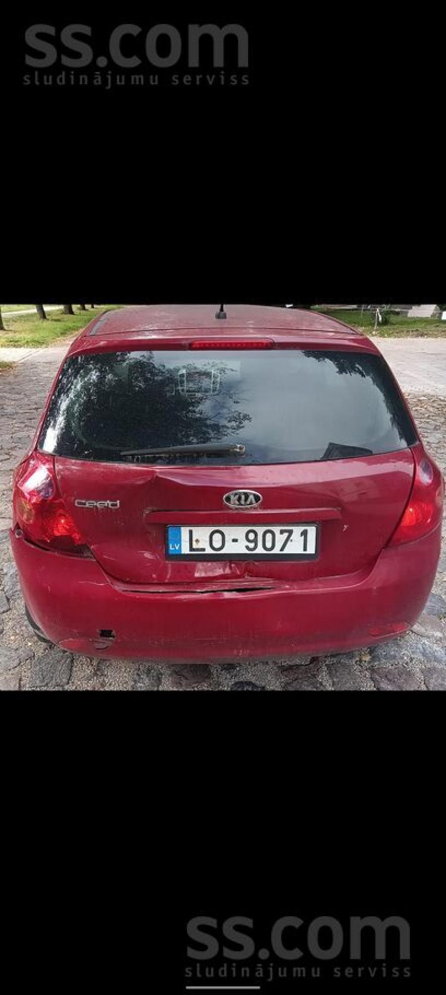Red Kia Ceed 2007 in Riga, with an engine capacity of 1.40 L and mileage of 0 thousand km for 550 €, photo 6 on AUTOMOTO.COM.LV
