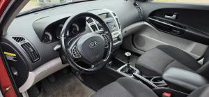 Sarkans Kia Ceed 2008 Valmiera, ar dzinēja tilpumu 1.60 L un nobraukumu 381 tūkst. km par 1300 €, foto 9 vietnē AUTOMOTO.COM.LV