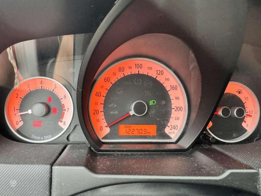 Sarkans Kia Ceed 2008 Viļņa, ar dzinēja tilpumu 1.59 L un nobraukumu 122 tūkst. km par 1200 €, foto 10 vietnē AUTOMOTO.COM.LV