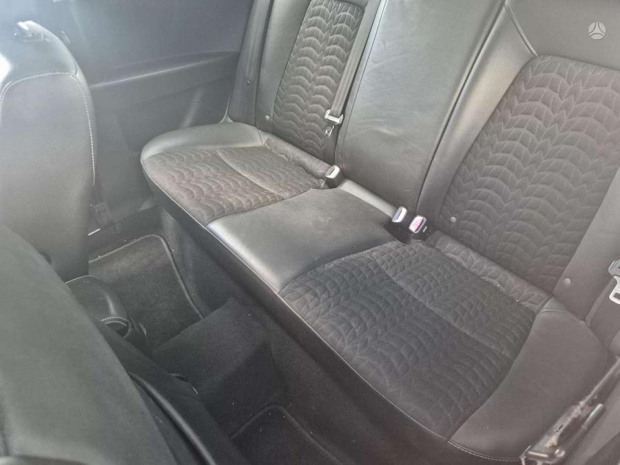 Sarkans Kia Ceed 2008 Kauņa, ar dzinēja tilpumu 1.58 L un nobraukumu 296 tūkst. km par 1495 €, foto 16 vietnē AUTOMOTO.COM.LV