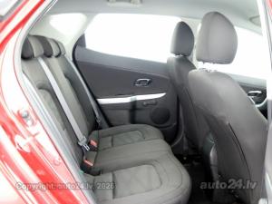Red Kia Ceed 2012 in Tallinn, with an engine capacity of 1.60 L and mileage of 319 thousand km for 2799 €, photo 8 on AUTOMOTO.COM.LV