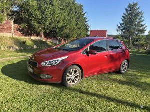 Sarkans Kia Ceed 2013 Trakai, ar dzinēja tilpumu 1.58 L un nobraukumu 246 tūkst. km par 5500 €, foto 12 vietnē AUTOMOTO.COM.LV