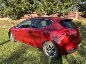 Sarkans Kia Ceed 2013 Trakai, ar dzinēja tilpumu 1.58 L un nobraukumu 246 tūkst. km par 5500 €, foto 13 vietnē AUTOMOTO.COM.LV