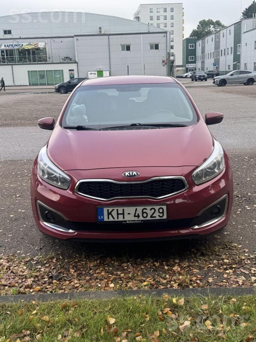 Sarkans Kia Ceed 2016 Rīga, ar dzinēja tilpumu 1.60 L un nobraukumu 211 tūkst. km par 4400 €, foto 1 vietnē AUTOMOTO.COM.LV