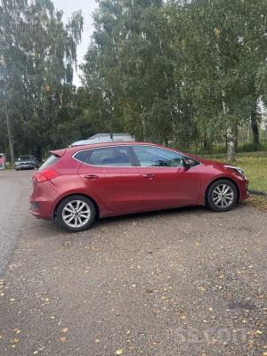 Sarkans Kia Ceed 2016 Rīga, ar dzinēja tilpumu 1.60 L un nobraukumu 211 tūkst. km par 4400 €, foto 4 vietnē AUTOMOTO.COM.LV