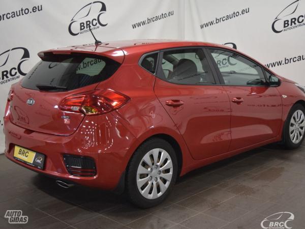 Sarkans Kia Ceed 2017 Rīga, ar dzinēja tilpumu 1.40 L un nobraukumu 197 tūkst. km par 5300 €, foto 2 vietnē AUTOMOTO.COM.LV