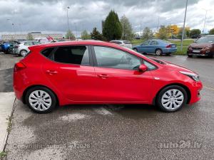 Sarkans Kia Ceed 2017 Tartu, ar dzinēja tilpumu 1.60 L un nobraukumu 88 tūkst. km par 8490 €, foto 8 vietnē AUTOMOTO.COM.LV