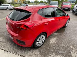 Sarkans Kia Ceed 2017 Tartu, ar dzinēja tilpumu 1.60 L un nobraukumu 88 tūkst. km par 8490 €, foto 9 vietnē AUTOMOTO.COM.LV