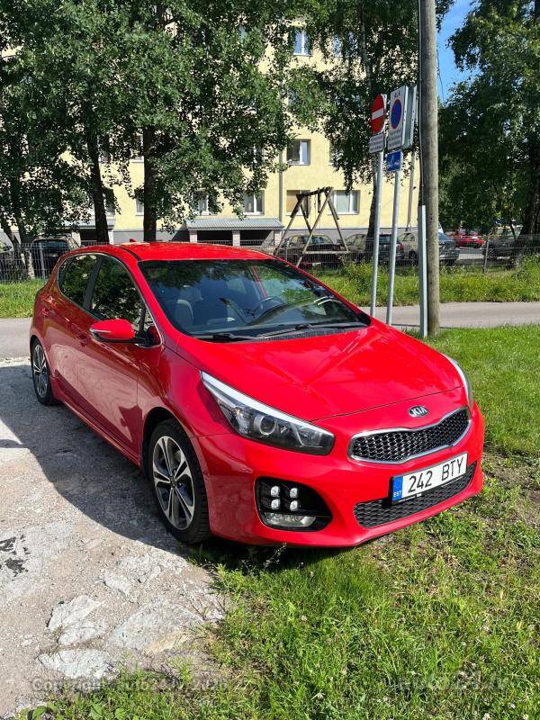 Red Kia Ceed 2017 in Tallinn, with an engine capacity of 1.60 L and mileage of 132 thousand km for 9300 €, photo 1 on AUTOMOTO.COM.LV